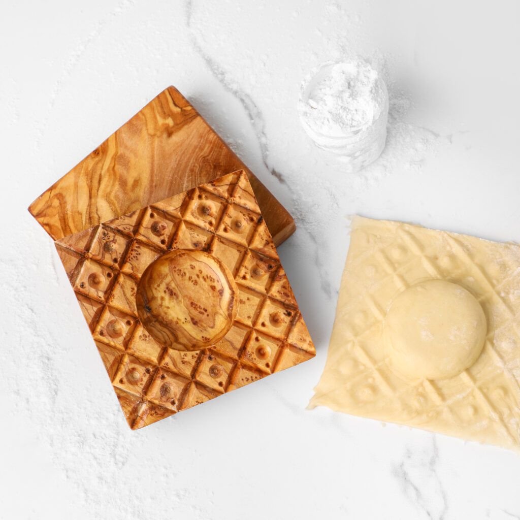 Handmade Wooden Ravioli Mold - Artisraw