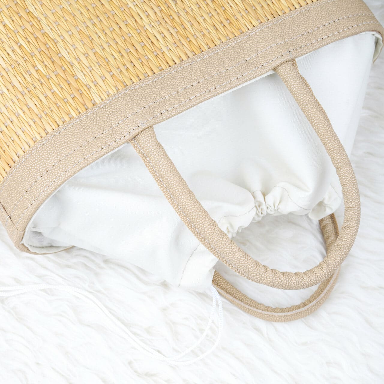 Practical Straw Bag with Handle / Straw Handbag Handmade / Womens ...