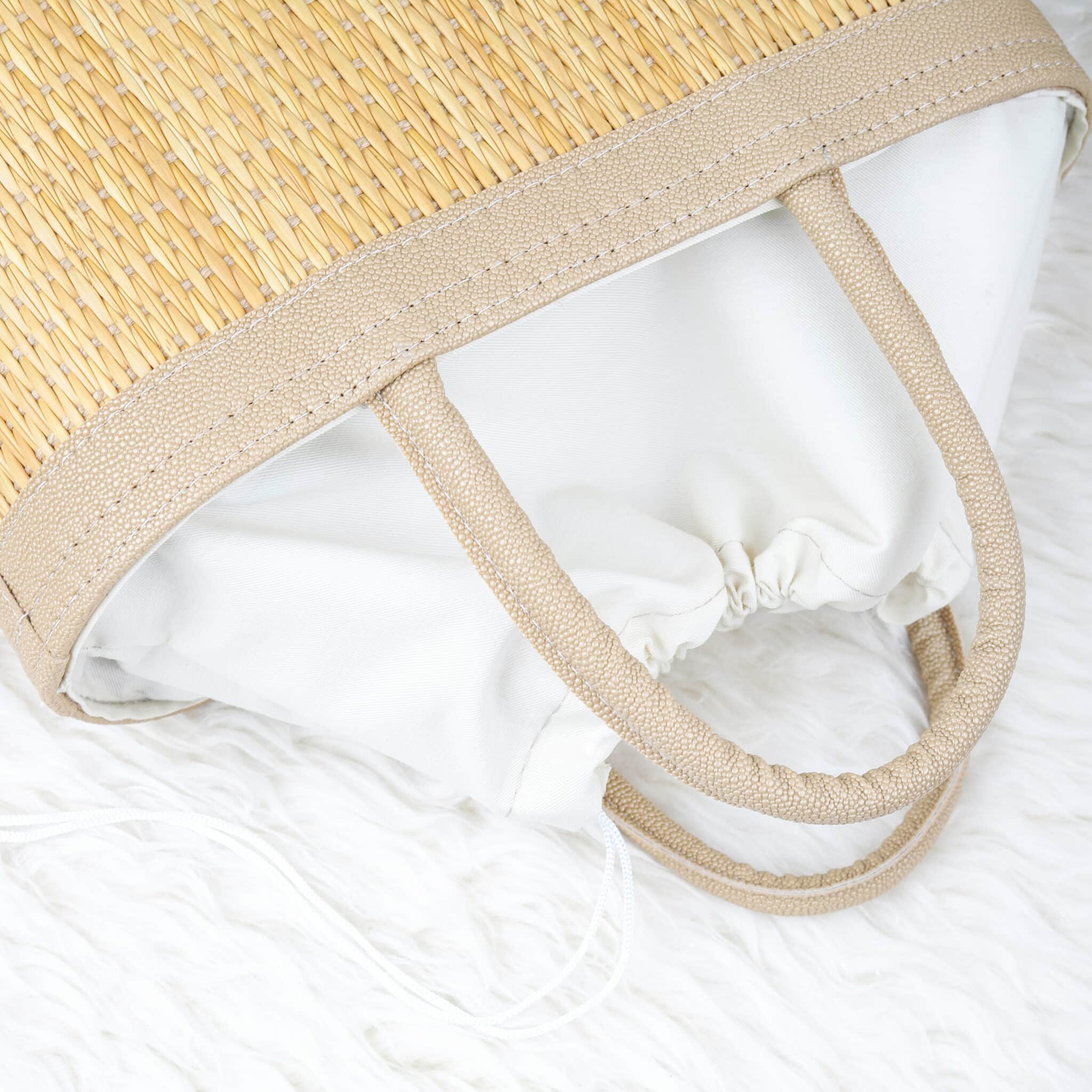Practical Straw Bag with Handle / Straw Handbag Handmade / Womens ...